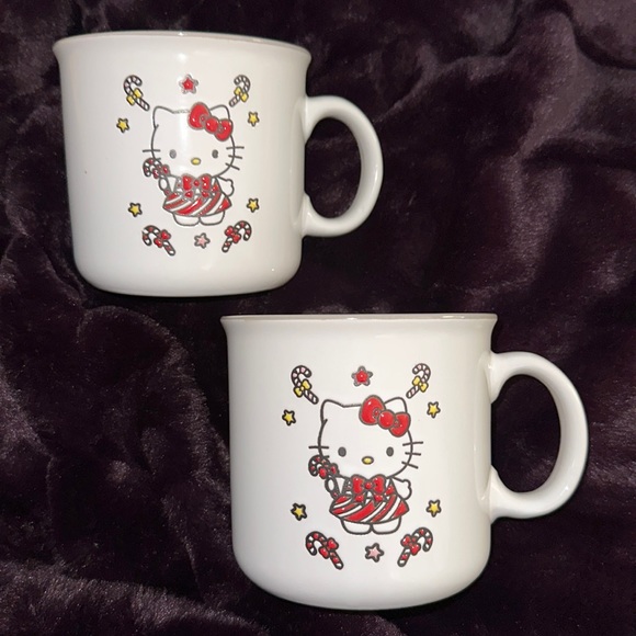 Hello Kitty | Kitchen | Hello Kitty Holiday Mugs New | Poshmark